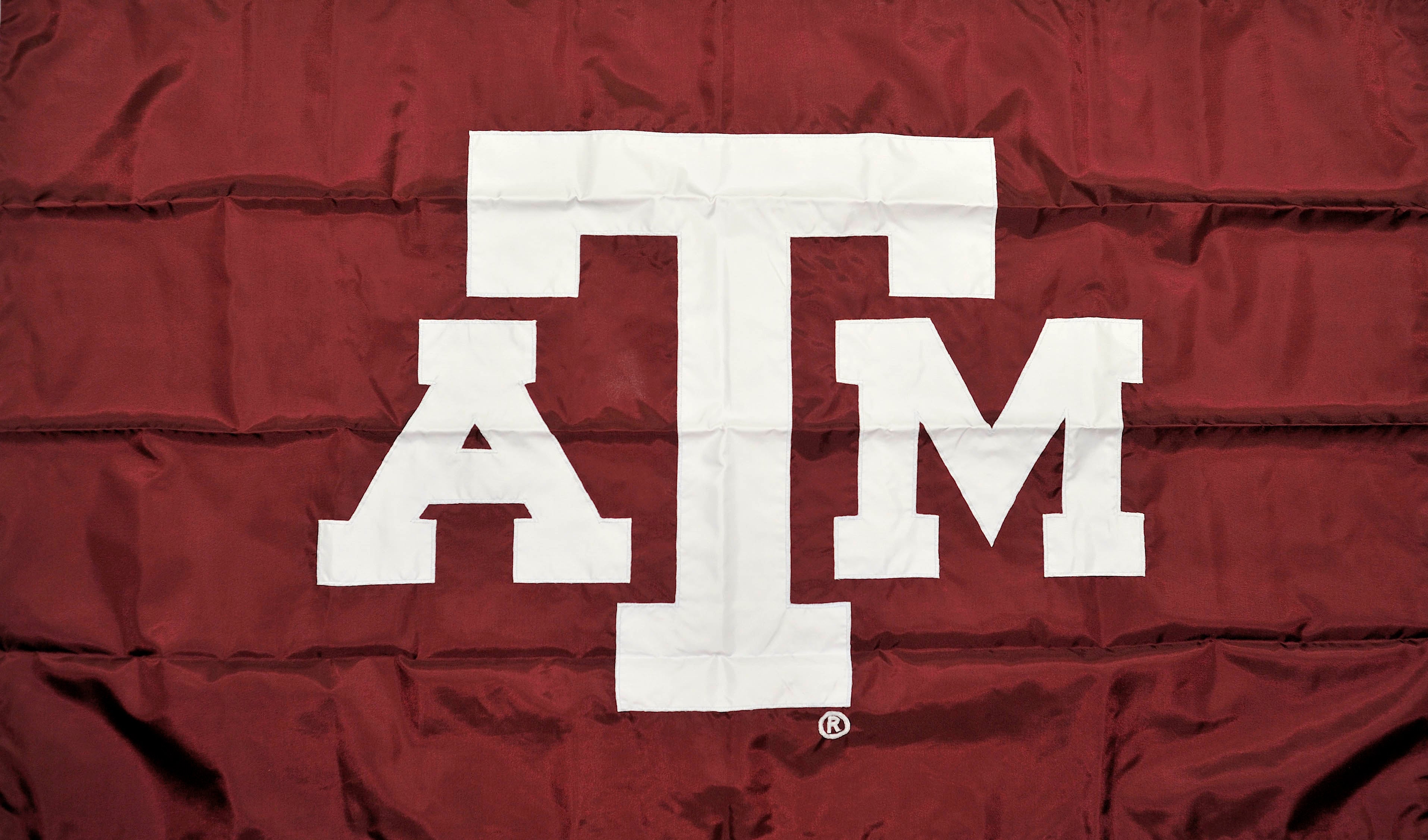 College & Professional Sports – Dixie Flag & Banner Company